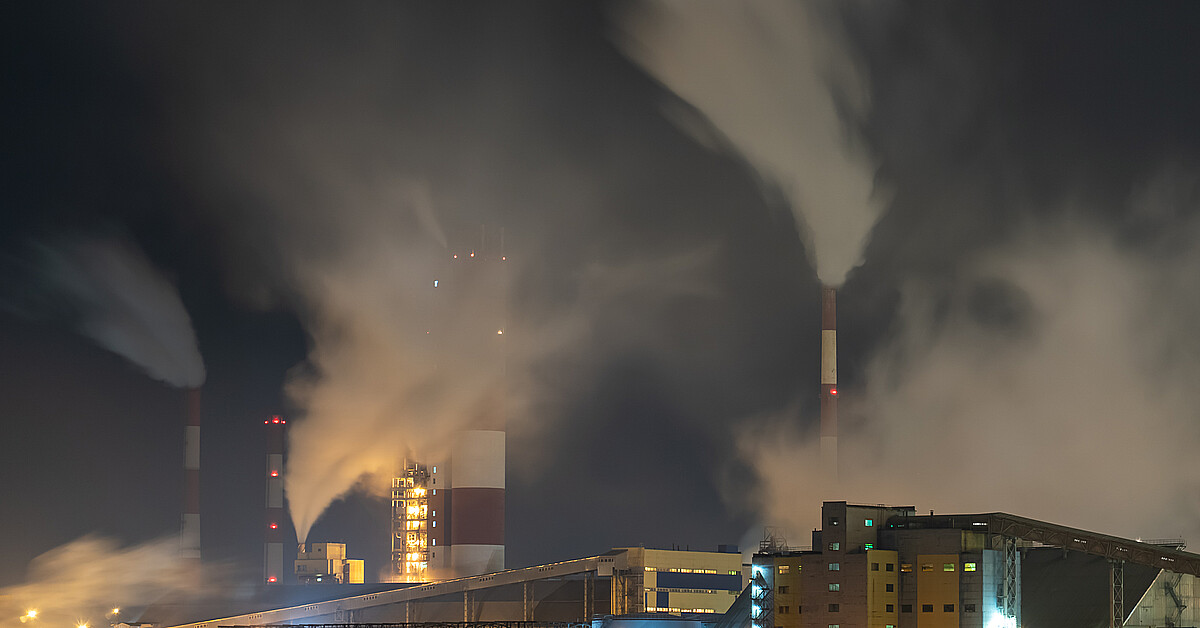 Hundreds evacuated from homes as Indiana recycling plant burns | ADN ...