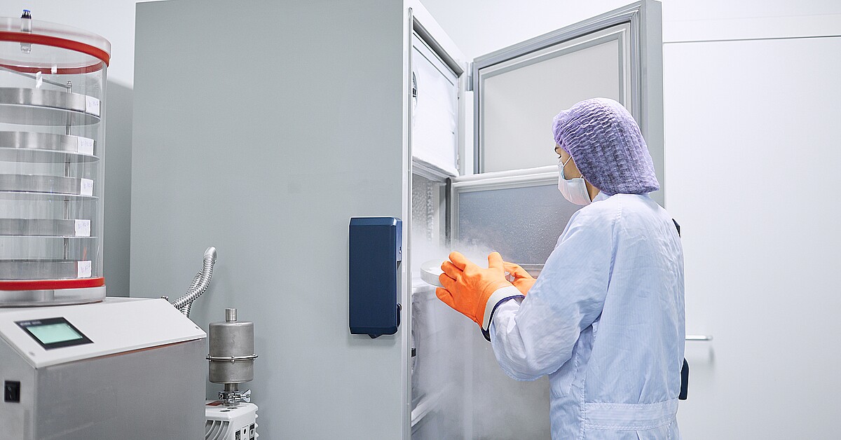 College janitor accidentally destroys $1 million in scientific research ...