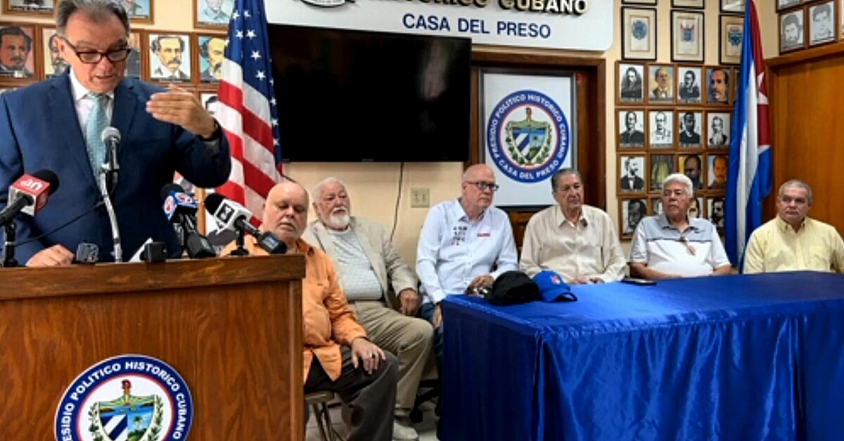 Celebran Simposio sobre la deportación potencial de Ramón Saúl Sánchez ...