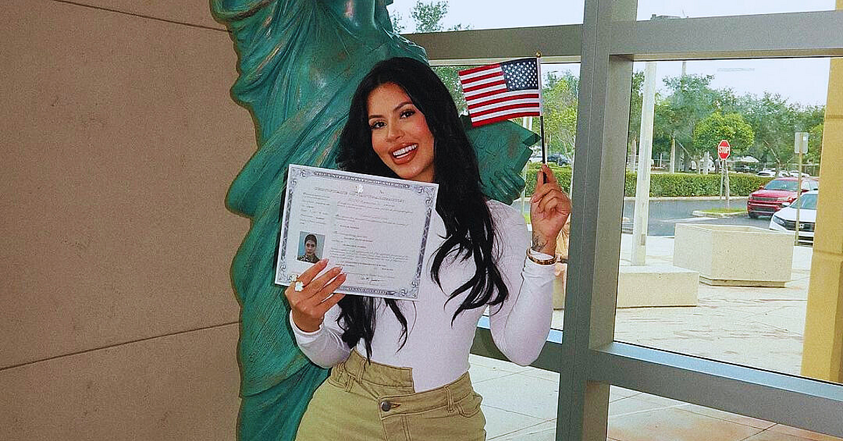 “La Dura”, popular influencer cubana, celebra su ciudadanía ...